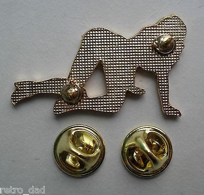 Sexy Naked Kneeling Nude Erotic Woman Nice Collectable Enamel Pin Badge Pins Fun