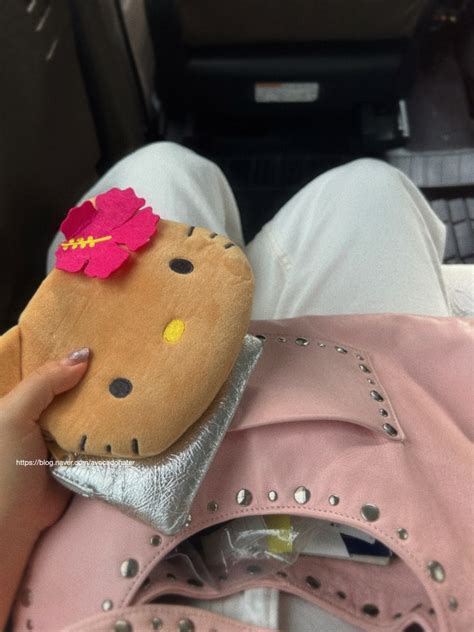 7월 일본 후쿠오카 키티 에디션 태닝 키티 파우치 유니클로 Ut Me 키티 커스텀 티셔츠 제작 픽업 사이즈 가격 카카오페이 일본 편의점 할인 네이버 블로그