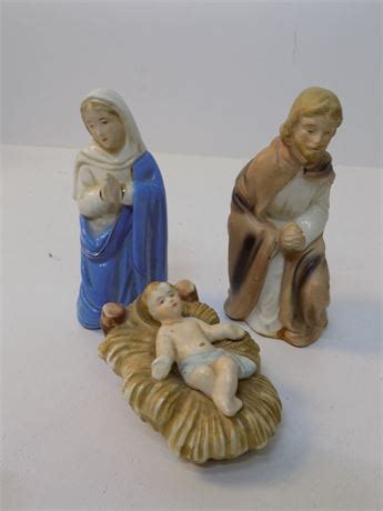 Transitional Design Online Auctions Ceramic Nativity Set