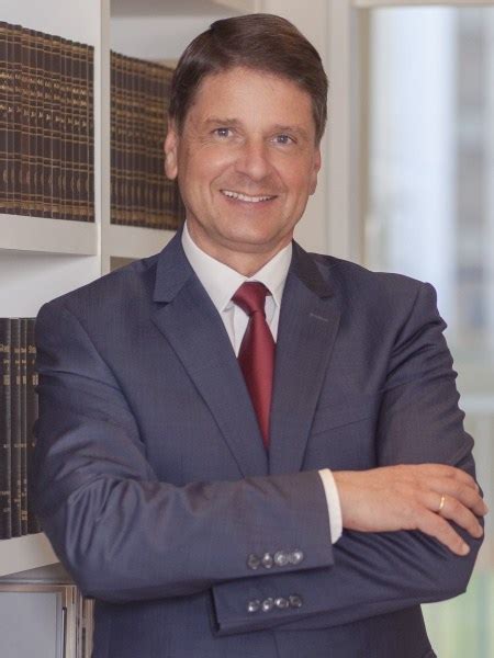 Rechtsanwalt Walter Dickmann In Neuss