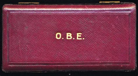 Aberdeen Medals Order Of The Most Excellent Order Of The British Empire An Empty Plush Hinged