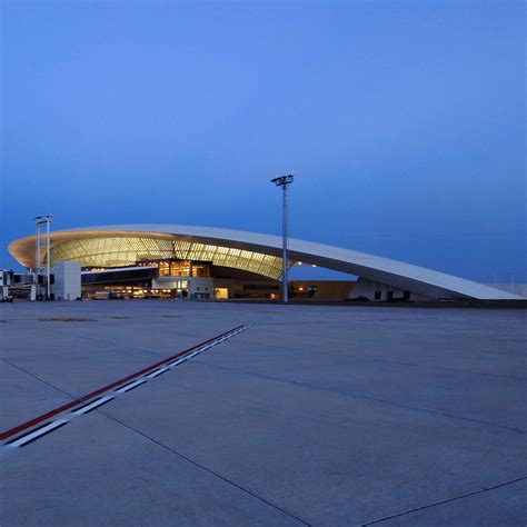 Key Architecture Projects By Late Architect Rafael Viñoly