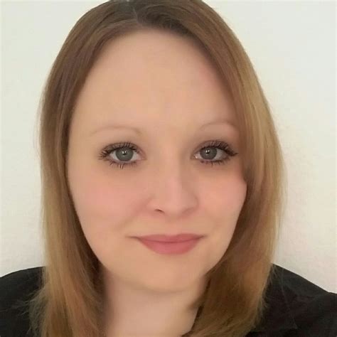 Julia Paschy Kundenberaterin Immobilienbewertung Value Ag The Valuation Group Xing