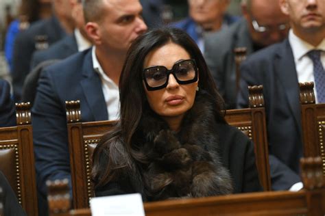 Poznati Oplakuju Palmu Ceca Ražnatović Utučena U Crnini Stigao I