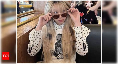 Twices Chaeyoung Apologizes After Uproar Over Wearing Tee With Nazi