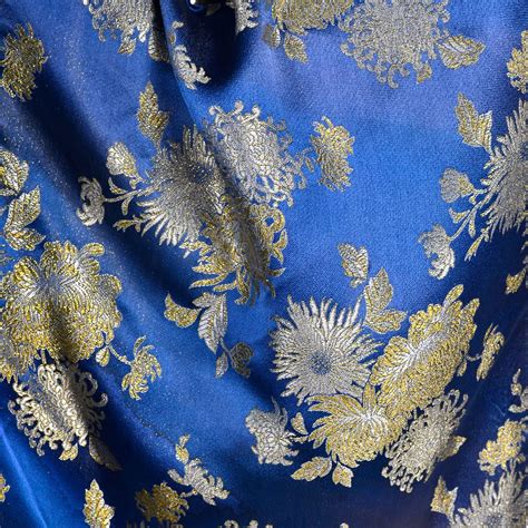 Japanese Vintage Kimono Robe In Blue Silk Gold Metallic Chrysanthemum