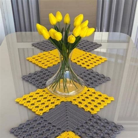 Beautiful Trendy Easy Fun Cute Crochet Stitches Table Runner Free