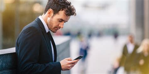 Man Loses Job Offer After Accidentally Sexting HR Manager AskMen