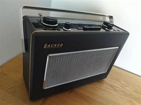 Classic Hacker Sovereign Ii Rp25a Fm Mw Lw Portable Radio Excellent Condition £64 90 Picclick Uk