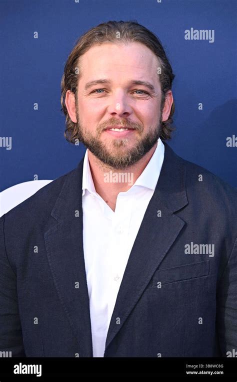 Max Thieriot bei der Präsentaion des CBS Programms 2025-26 in den Paramount Studios. Los Angeles ...