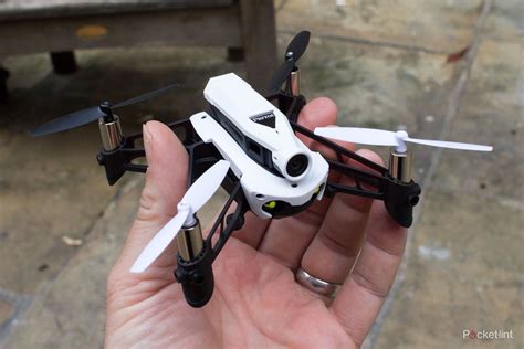 Parrot Mambo FPV Brings First Person Thrills To Minidrone Racing
