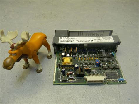 Allen Bradley 1746 No4i Ser A Slc500 Analog Output Module