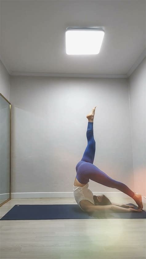 방구석 할라아사나쟁기자세 방구석요가쟁기자세유연성제로누구나쉽게 Youtube