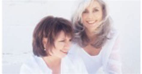 Emmylou Harris Linda Ronstadt Western Wall The Tuscon Sessions