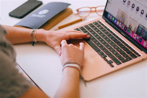 how to use ai in ecommerce top 11 use cases and implementation instant