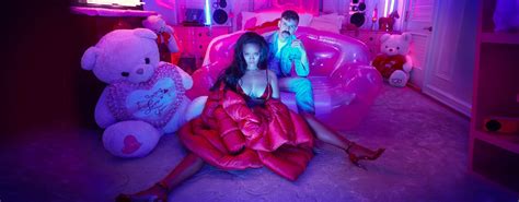 Rihanna Thefappening In Savage X Fenty Valentines Day 14 Photos