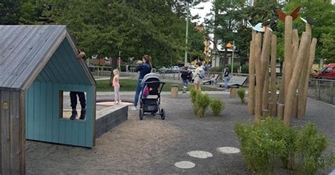Moa Sundberg On Linkedin Ny Lekplats Och Fler Bänkar Eneborgsplatsen återinvigd