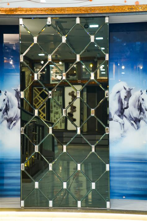 Beveled Glass Art Glass Edge