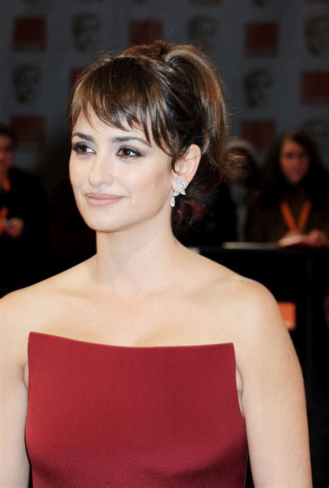 Hollywood Penelope Cruz Hot Photoes Galllery 2012