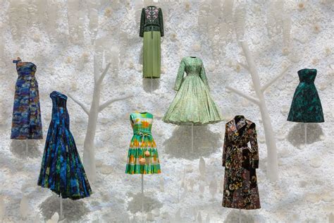 《크리스챤 디올 디자이너 오브 드림스》 서울 전시 Ddp에서 개막 The Pulse Magazine