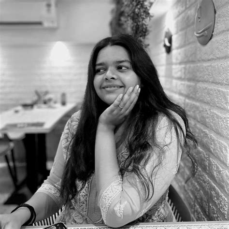 Siddhi Thaware Medium