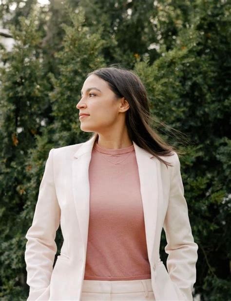 Foto De Whats Her Operation