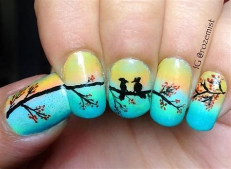 Freehand Gradient Spring Nails Favnails