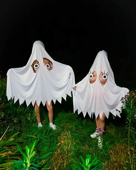 Racy Models Flaunt Boobs For Raunchy Halloween Look And Fans Beg To