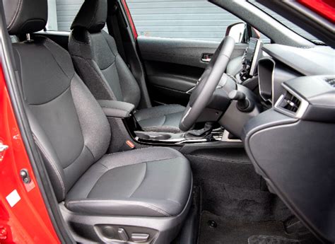 Does The Toyota Corolla Cross Come In Automatic Buying A Car Autotrader