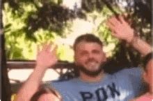 Funny Waving S Tenor