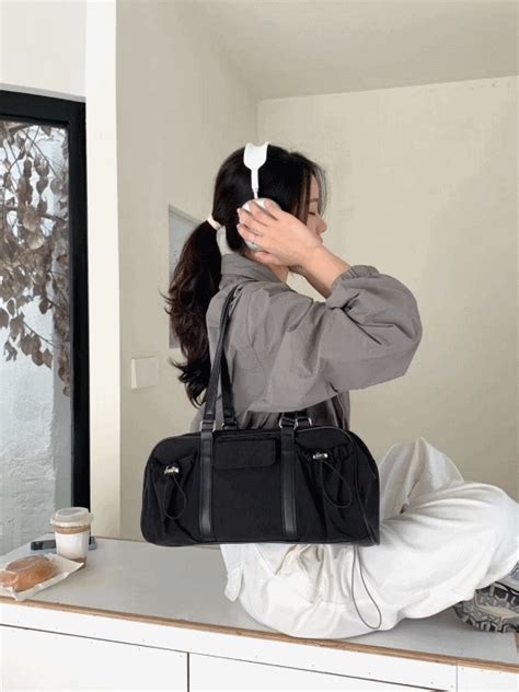 당일출고🚚3color 스트링 사각 나일론 스퀘어 보스턴가방 숄더백 보스턴백 여행용가방 에이블리