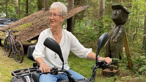 Når Nogen I Byen Thorsø Havde Det Svært Rakte Nancy Bertelsen Ud Kristeligt Dagblad