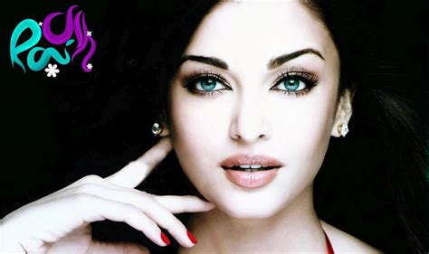 Aishwarya Rai Without Dress Backless Images Photos
