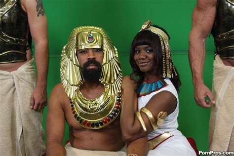 The Rise Of Cleo Clap Ass Porn Pictures Xxx Photos Sex Images 2911959 Pictoa