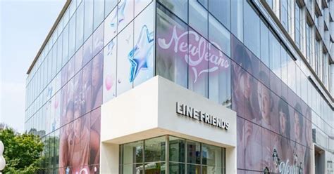 뉴진스 버니니 굿즈 라인프렌즈 온·오프라인 매장서 선보인다