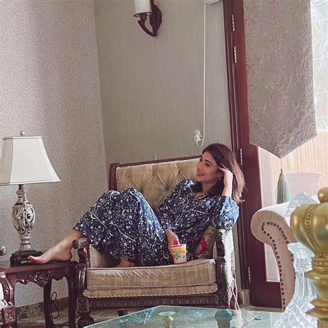 Sonia Mishals Feet
