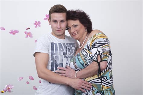 Naughty Mature BBW Getting It Done With Her Toy Babe Porn Pictures XXX Photos Sex Images