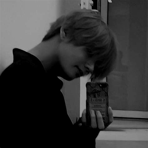 ♡︎𝑻𝒂𝒆 𝑩𝒆𝒓𝒓𝒚♡︎ Youtube