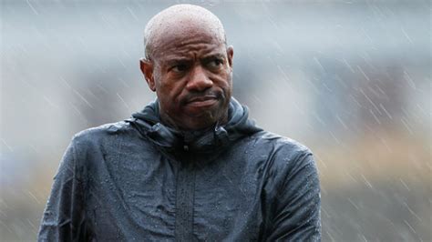 Майк Пауъл се изказа остро срещу предложението за анулиране на ...