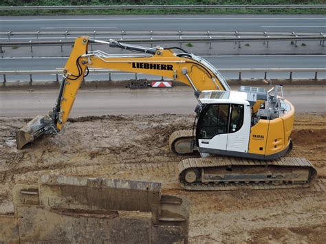 Baumaschinenbilder.de - Forum | Liebherr | Liebherr R 926 Compact