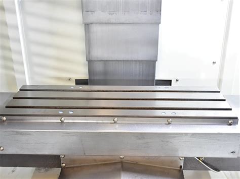 4 Axis Cnc Vertical Milling Machine For Sale Borui Xh7126