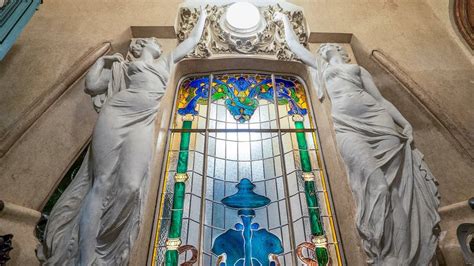 La Increíble Historia Del Edificio Porteño De Las 39 Esculturas Y Cuánto Cuesta Vivir Allí Infobae