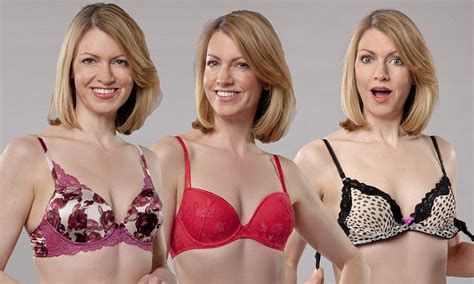So That S Why Your Bras Never Fit We Sent A C Model Bra Shopping And Found She Needed A
