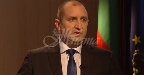 Ето къде заведе дъщеря си Румен Радев колко се е разхубавила само Вижте дали си приличат За