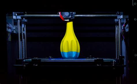 자동 3d 프린터는 실험실에서 플라스틱 모델링을 수행 합니다 프린터하기에 대한 스톡 사진 및 기타 이미지 프린터하기 연료 펌프 3차원 인쇄 Istock