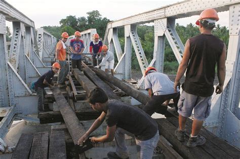 duterte s ‘build build build strategy aviso