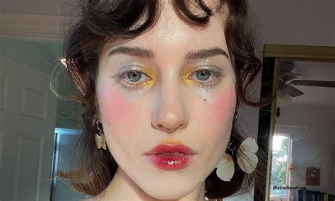 Easy Summer Makeup Looks To Open The Summer Season Looking Glamorous