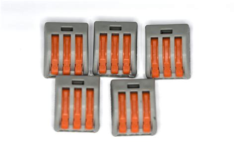 Spring Lever Push Fit Way Electrical Connectors Per Pack Moorland Supplies