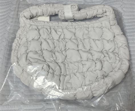 Cos 코스 퀼티드백 라이트 그레이 블루 대존예 그레이 구름백 입덕기 89번째 코스가방 네이버 블로그