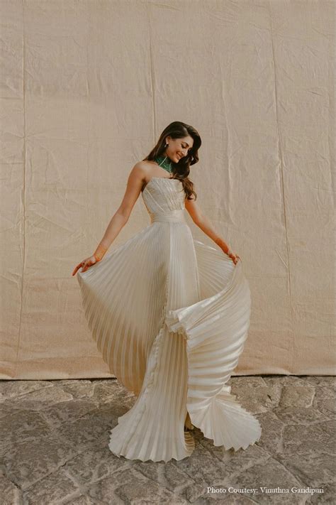 Anisha Patel Real Brides Real Style Weddingsutra